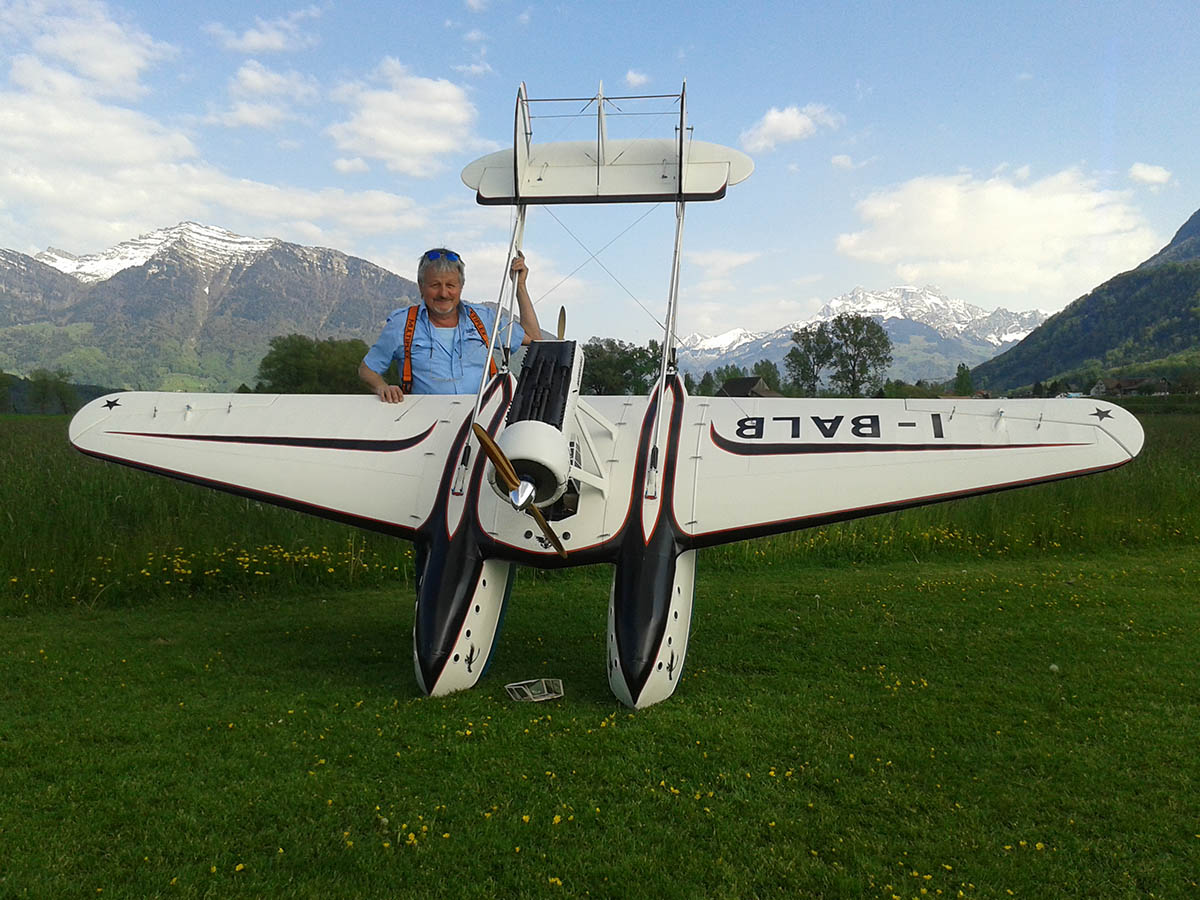 Savoia Marchetti S.55 X radiocommandé 1:6 de Antik Dream Model - aero ...