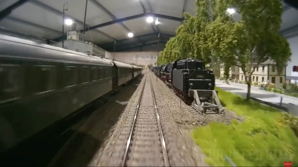 Modellbundesbahn : la gare d'Ottbergen, un des plus beau réseau HO allemand